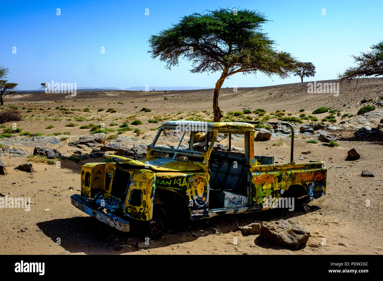 An old abandoned Land Rover in the Sahara desert at L'oasis Sacrée ...