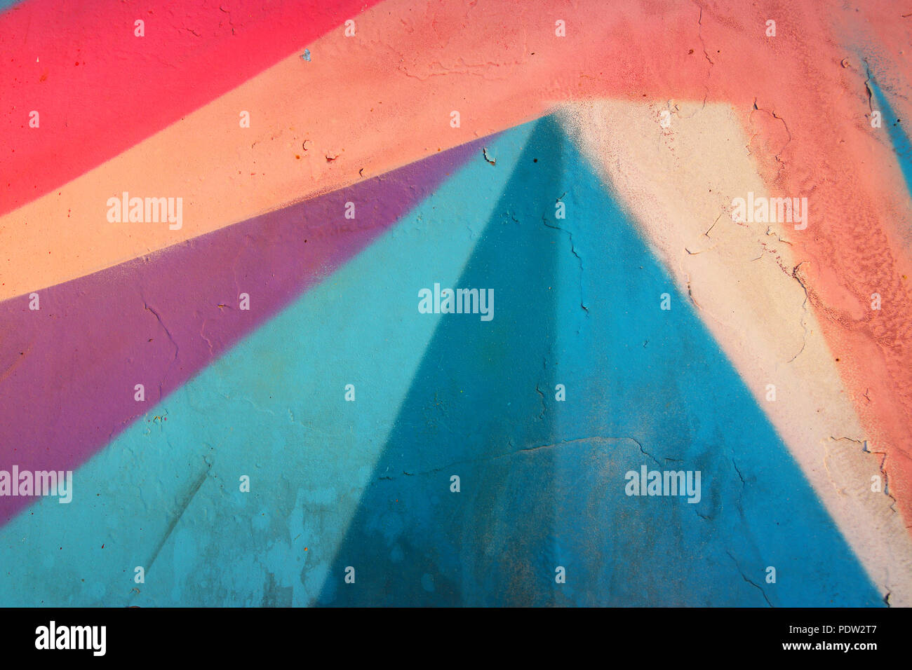 Bold wallpaper patterns hi-res stock photography and images - Alamy