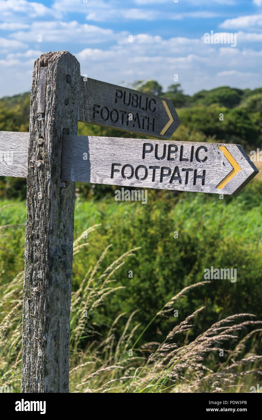 National Park sign destinations point Stock Photo - Alamy