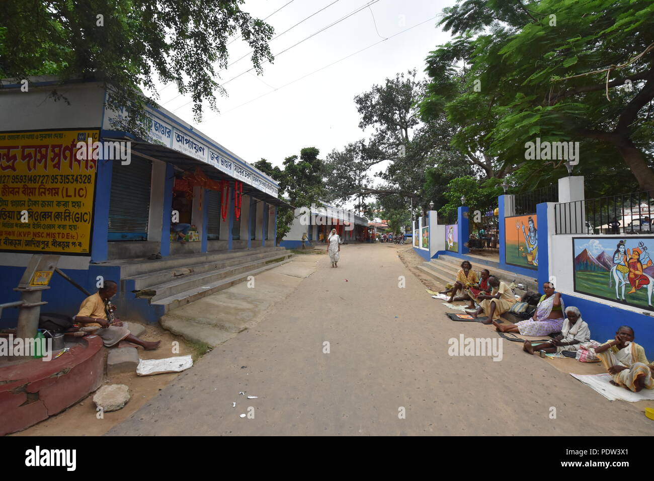 The Kankalitala mandir approach road near Prantik railway station, in ...