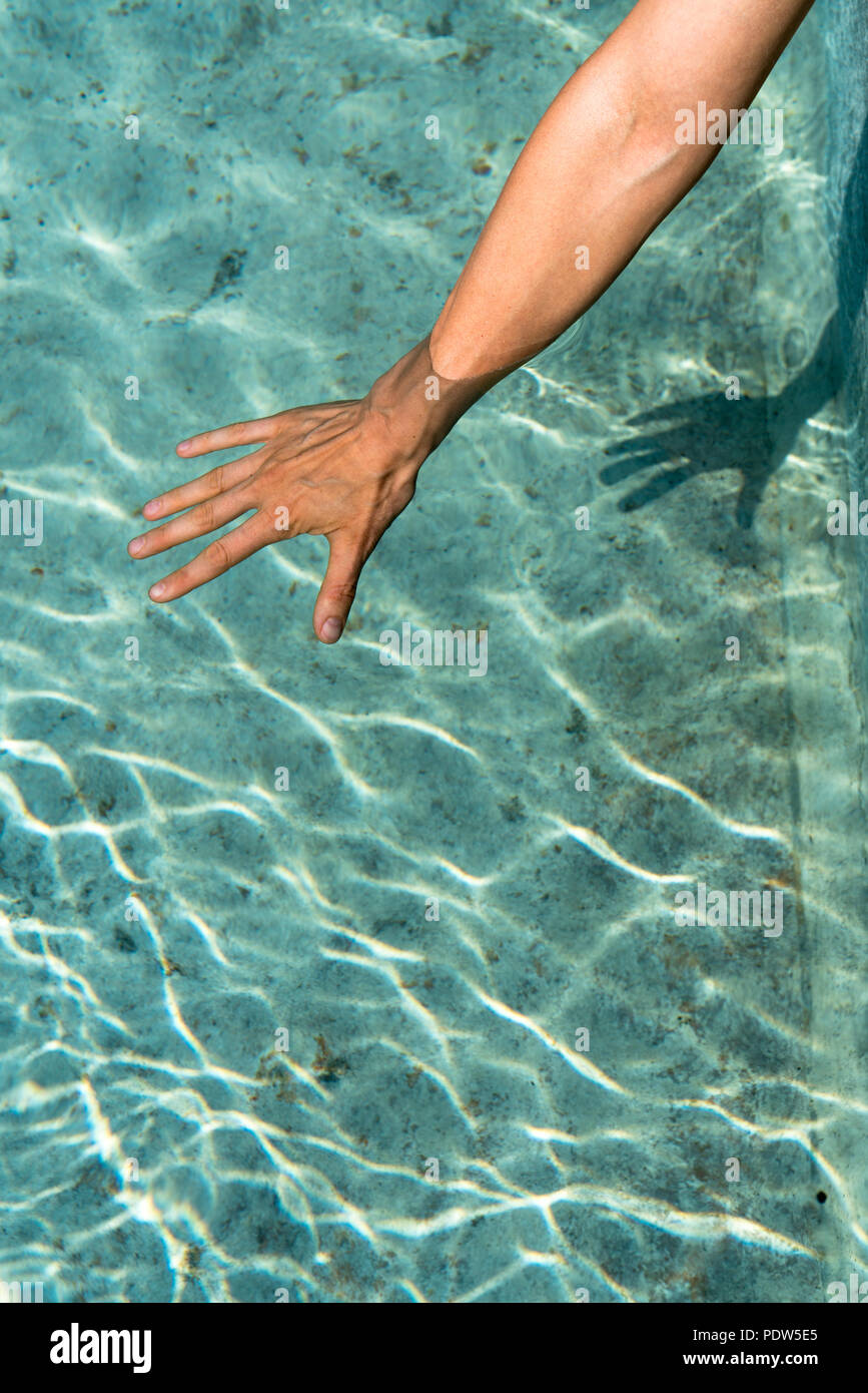 Hand Basin Stock Photos & Hand Basin Stock Images - Alamy