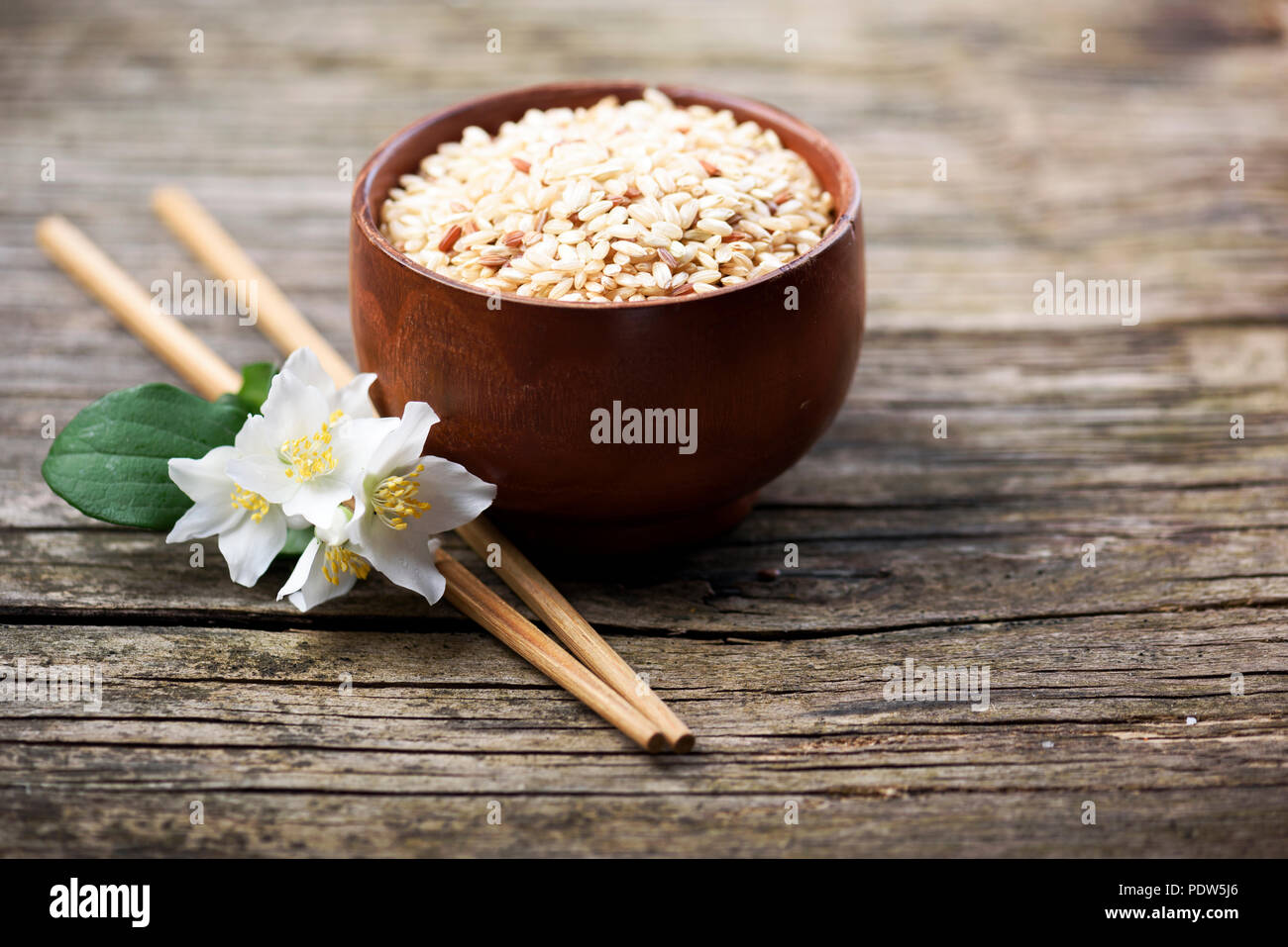 Japanese jasmine flower hi-res stock photography and images - Alamy