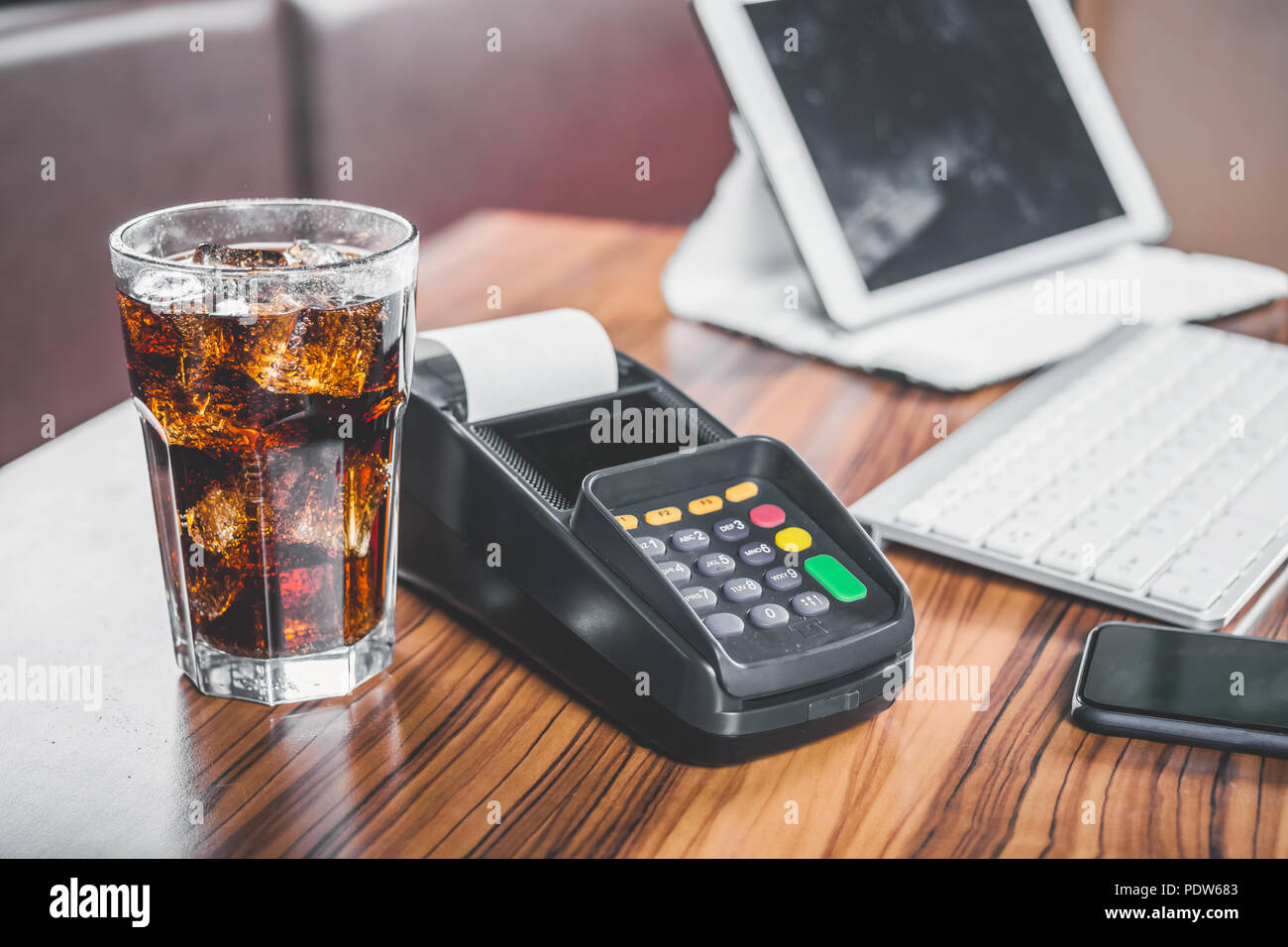 Pos cube hi-res stock photography and images - Alamy