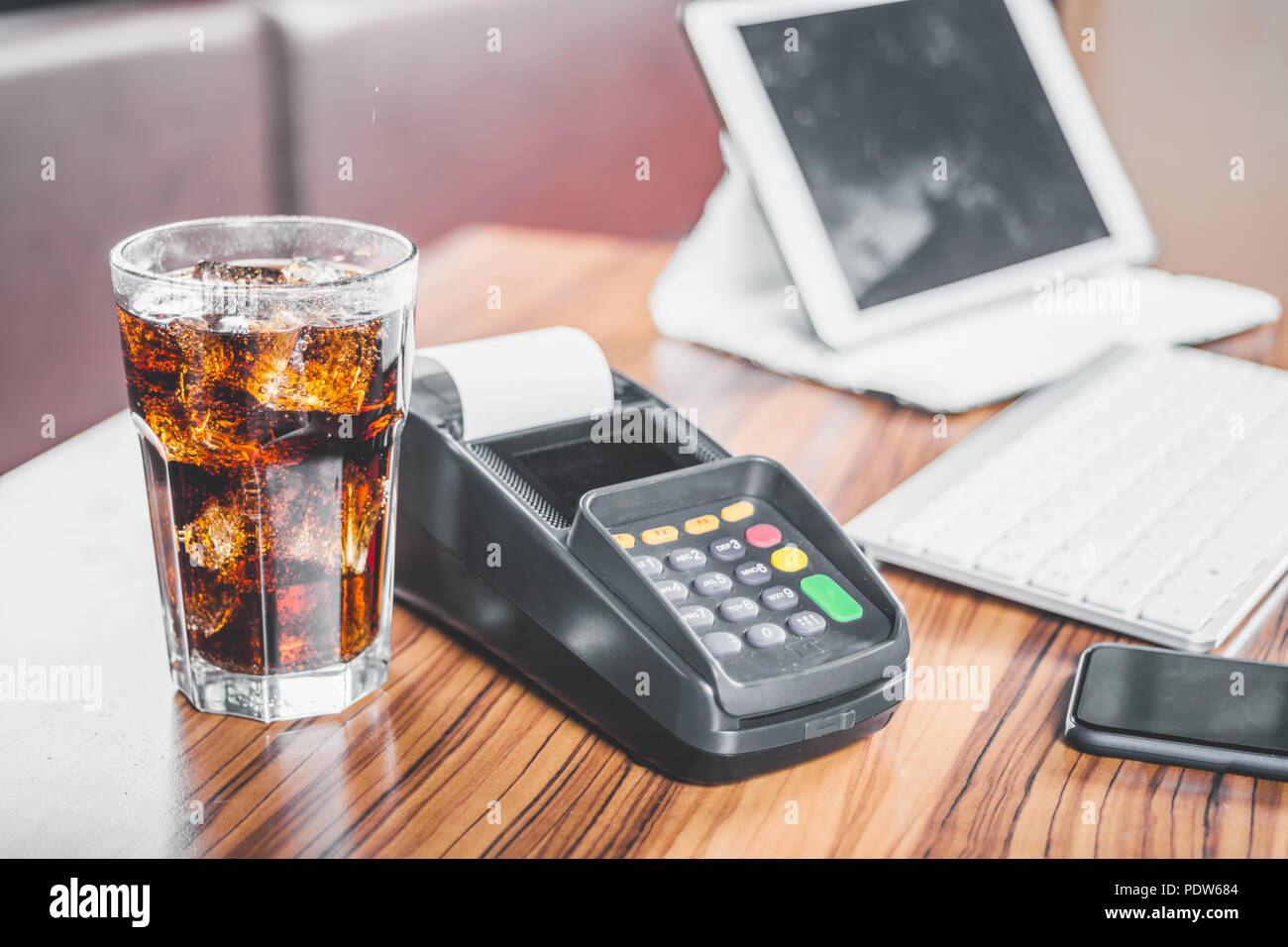 Pos cube hi-res stock photography and images - Alamy