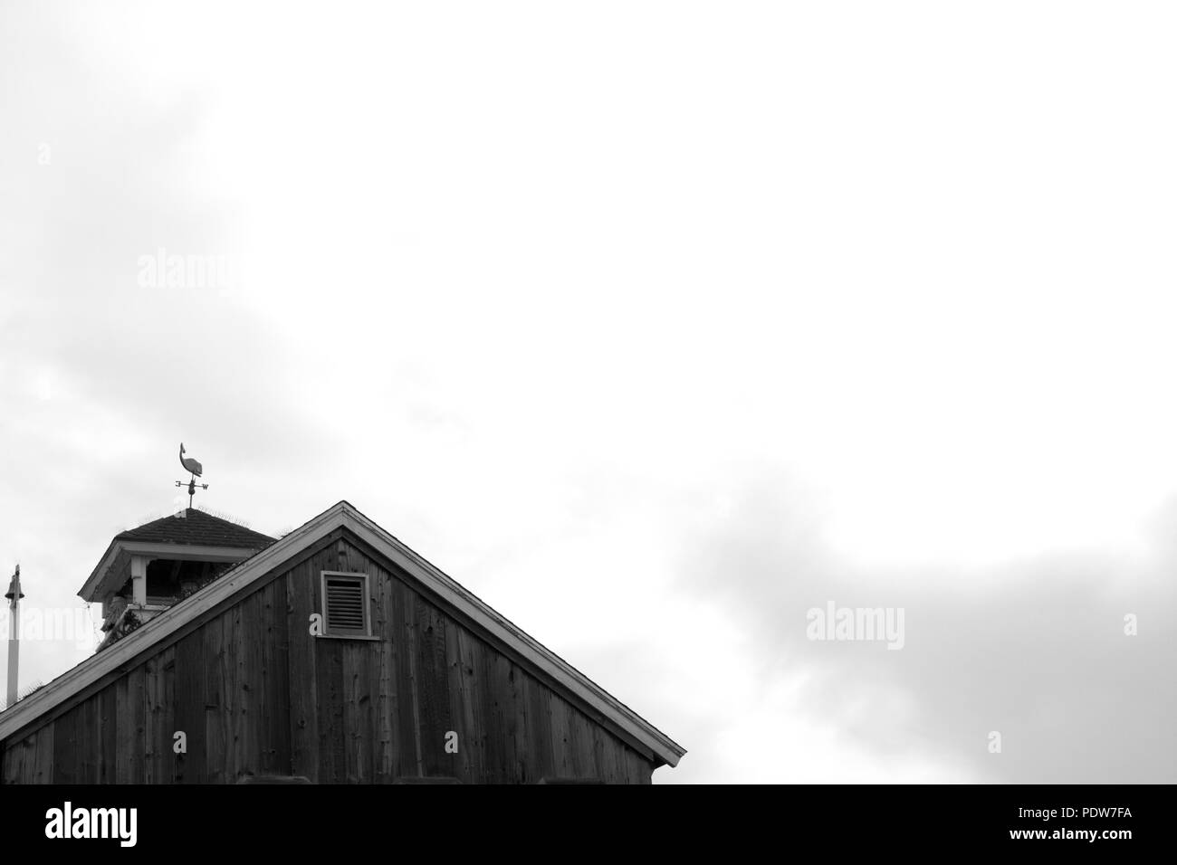 Barn side and roof Stock Photo - Alamy
