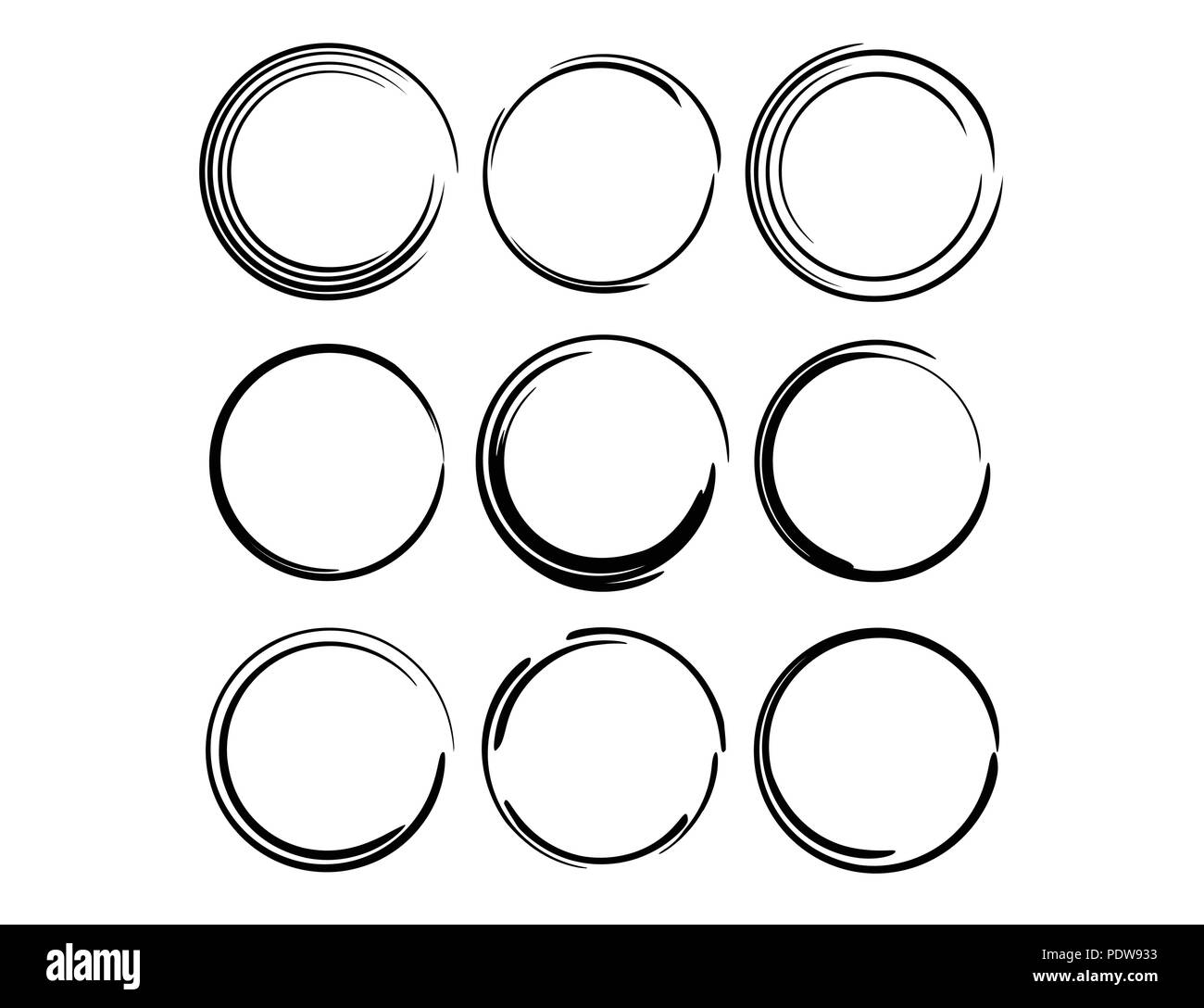 Set of round grunge frames. Empty circlular borders. Ellipse frame ...