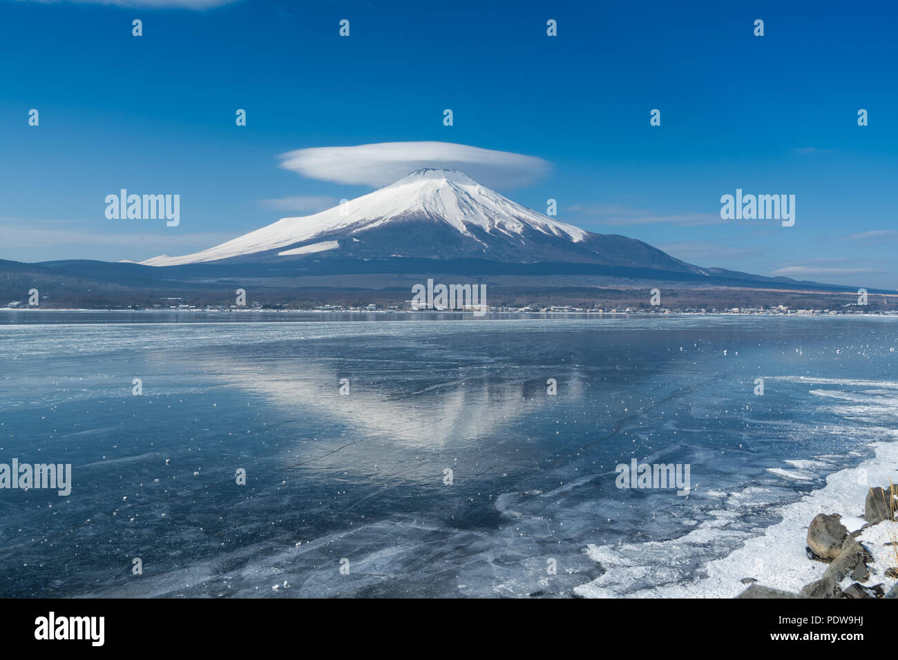 Beautiful landscape of Fuji mountain in winter, Japan Stock Photo - Alamy