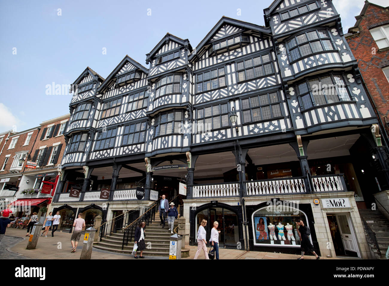 grosvenor shopping centre building part of the chester rows on bridge ...