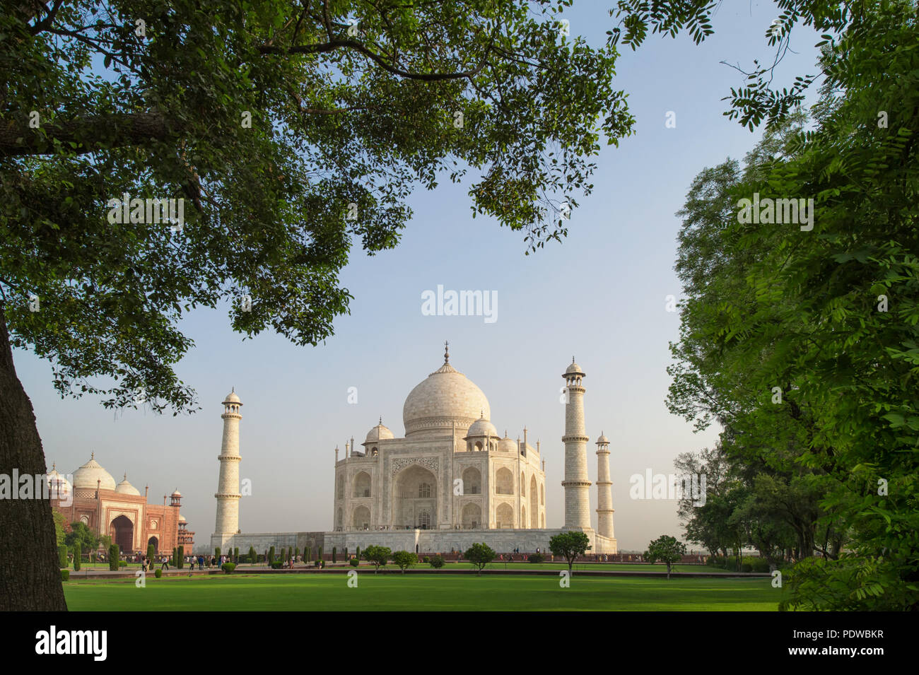 Taj mahal palace and tower hi-res stock photography and images - Alamy