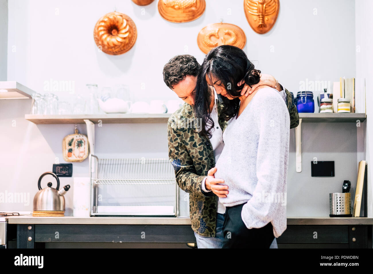 Couple baby wait hi-res stock photography and images - Alamy