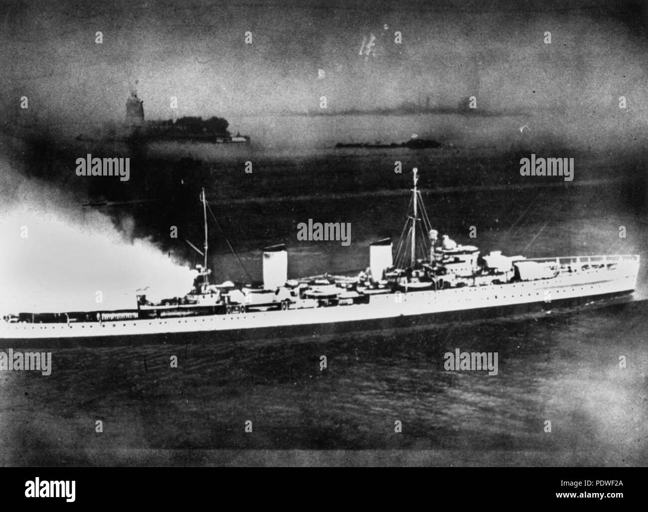 Ship perth hi-res stock photography and images - Alamy