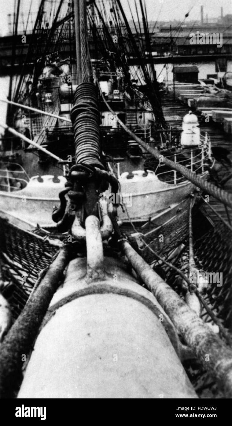 Viking ships fleet hi-res stock photography and images - Alamy