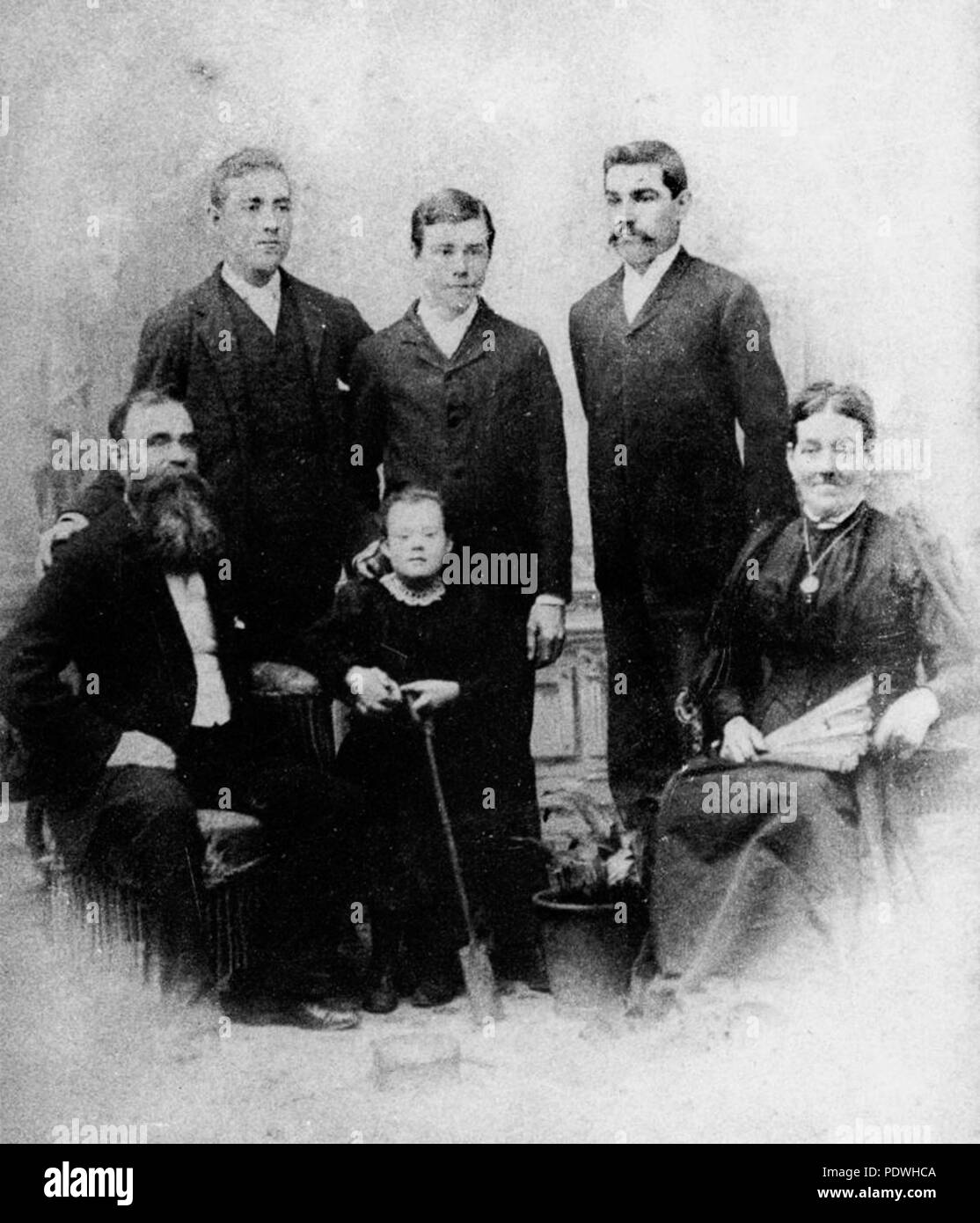 Hurlstone hi-res stock photography and images - Alamy