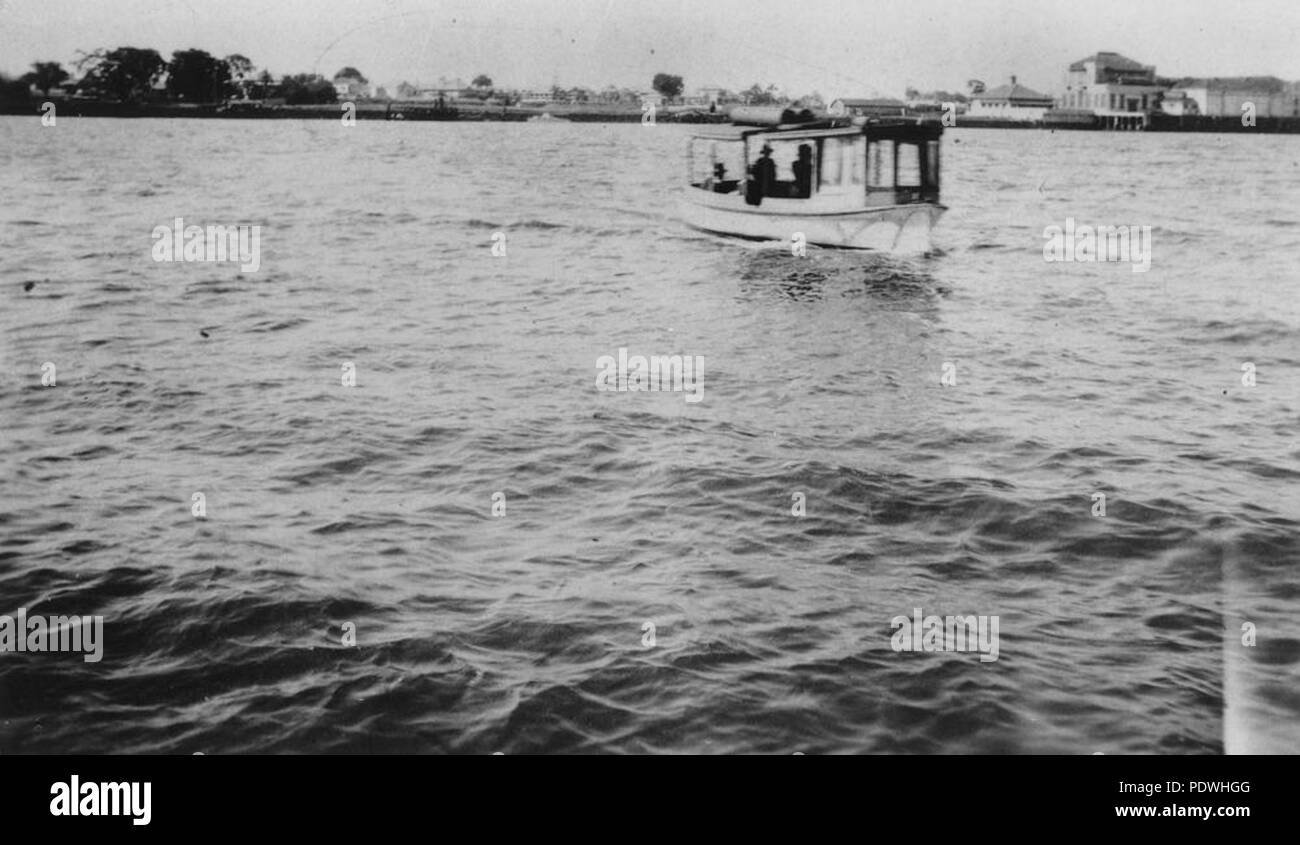 237 StateLibQld 1 164479 Apollo Ferry crossing the Brisbane River ...