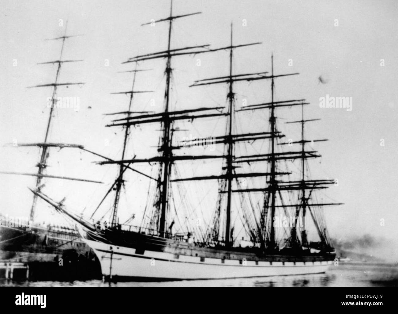 Crew cargo ship Black and White Stock Photos & Images - Alamy