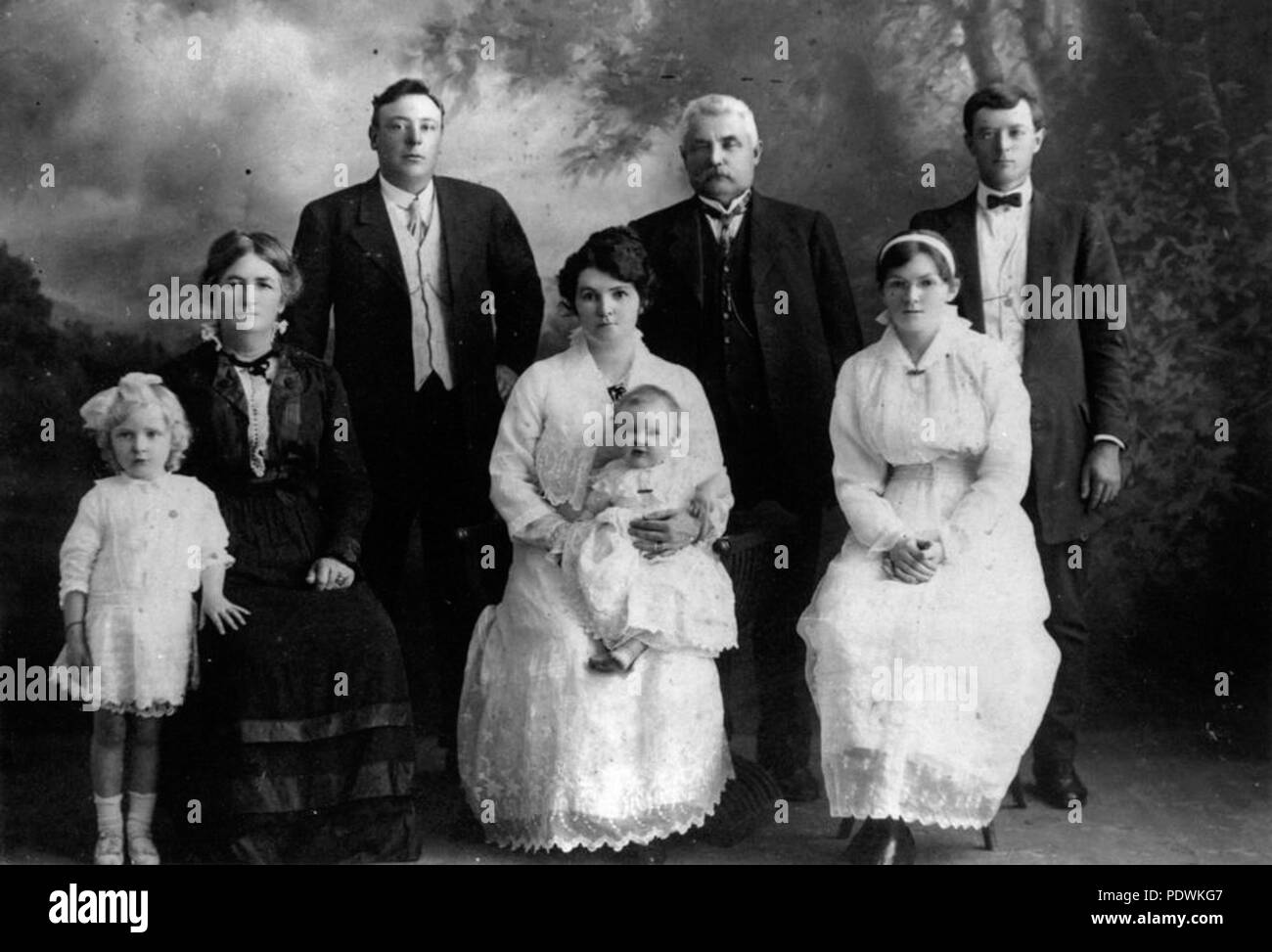 Knight family hi-res stock photography and images - Alamy