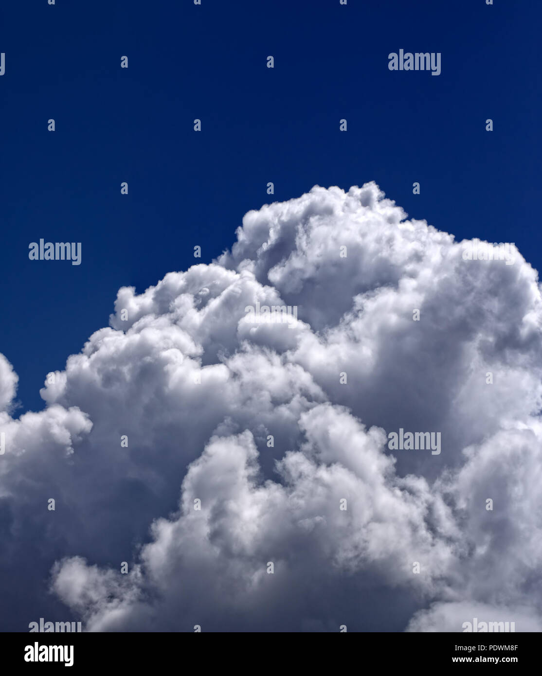 Strong sky moody sky hi-res stock photography and images - Alamy