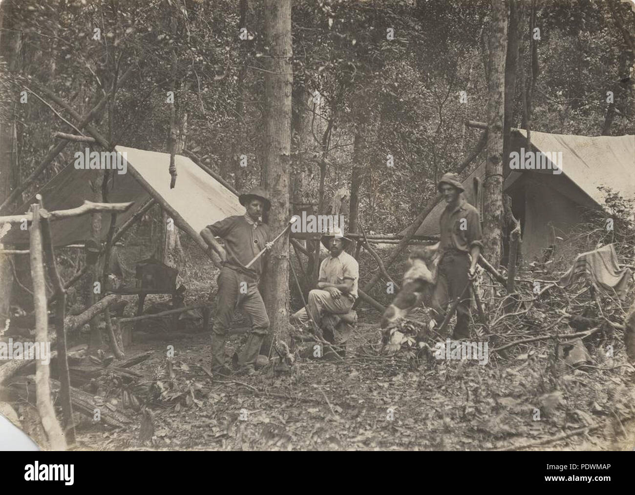 Loggers camp hi-res stock photography and images - Alamy