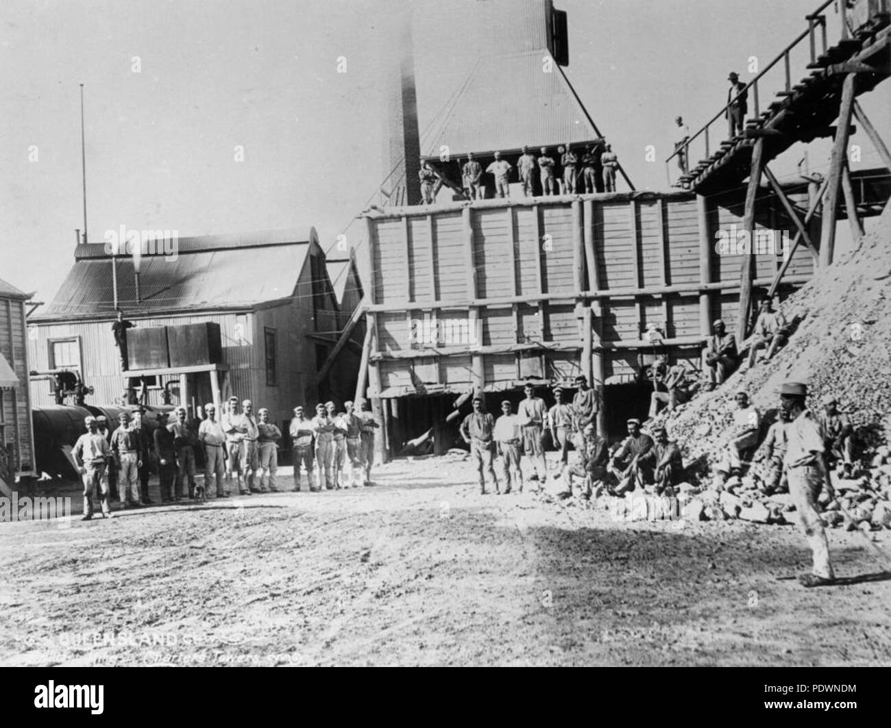 272 StateLibQld 1 72171 Employees of the Brilliant Mine in Charters ...