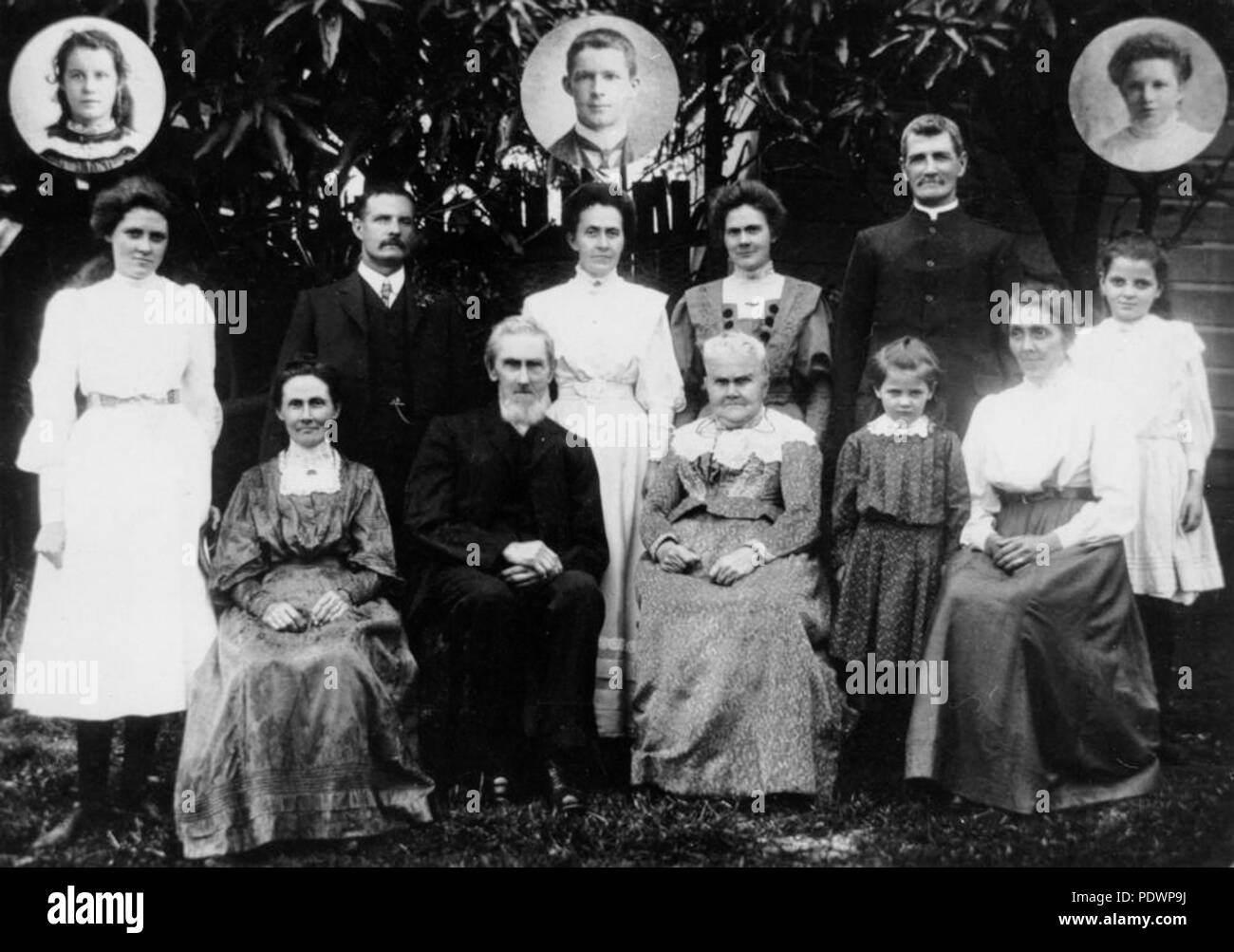 The colonial family album hi-res stock photography and images - Alamy
