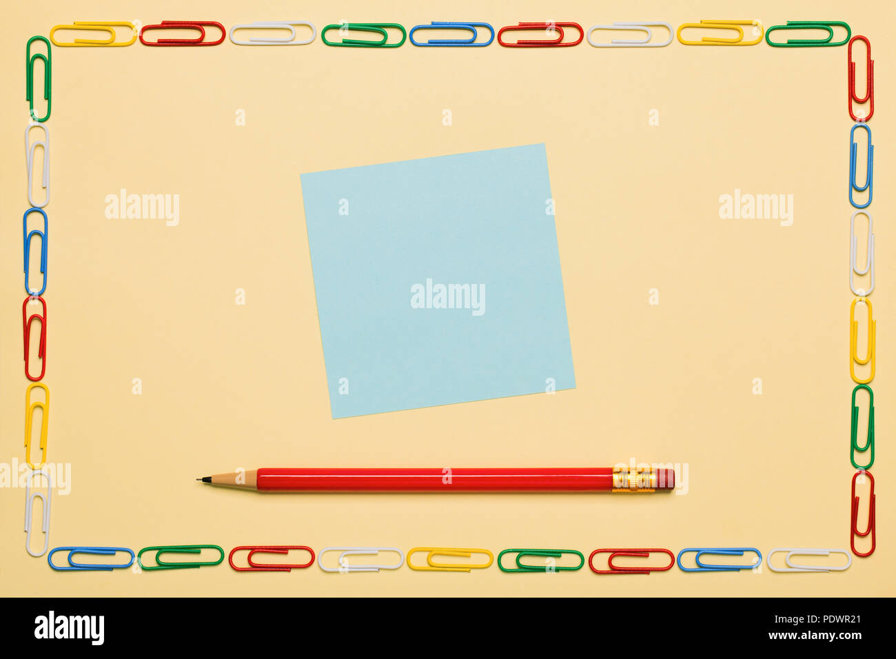 Note and pencil Stock Photo - Alamy