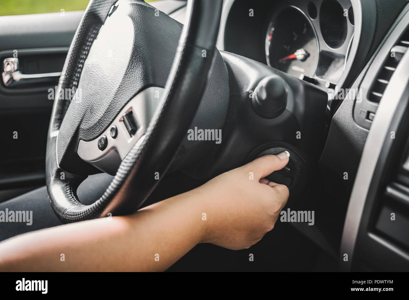 Instrument paneling hi-res stock photography and images - Alamy