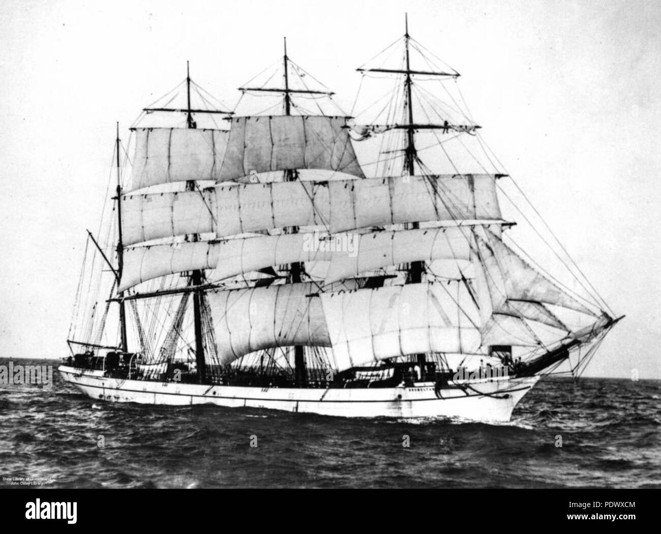 Historical ship cargo 1800s hi-res stock photography and images - Alamy