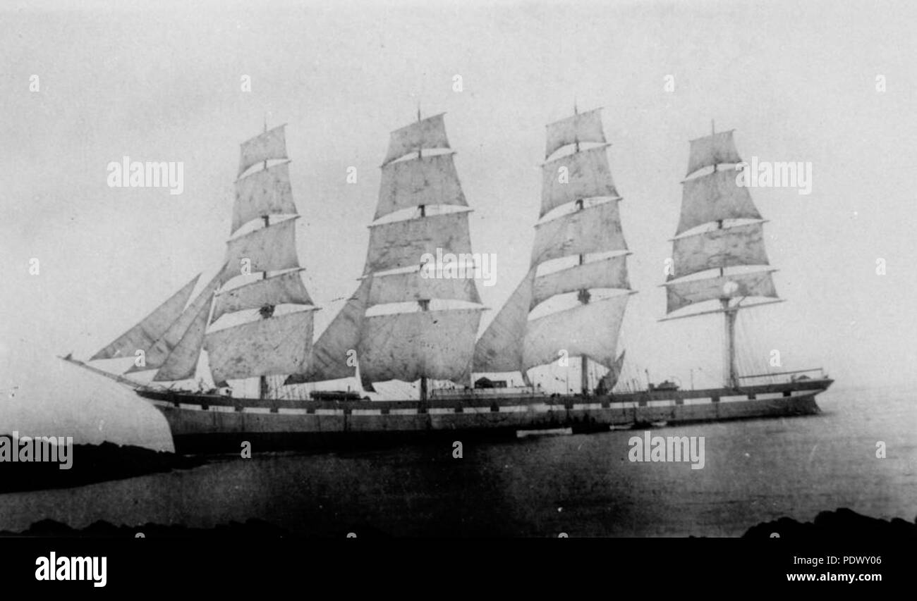 Liverpool ship hi-res stock photography and images - Alamy