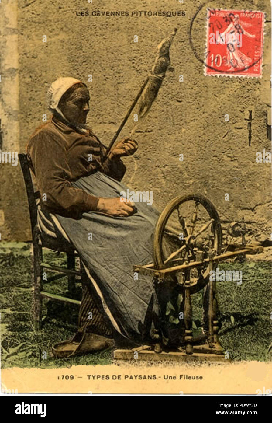 Fileuse hi-res stock photography and images - Alamy