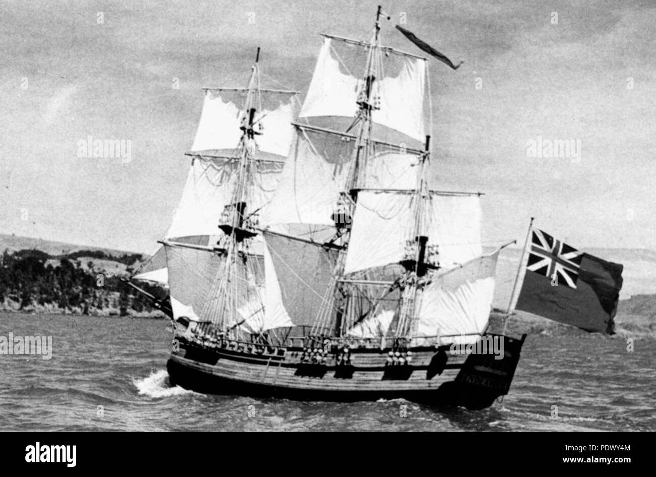 The endeavour ship Black and White Stock Photos & Images - Alamy