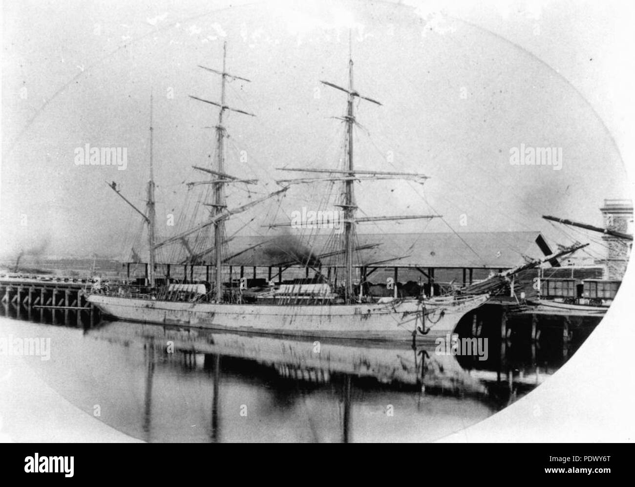 227 StateLibQld 1 145579 Osaka (ship Stock Photo - Alamy