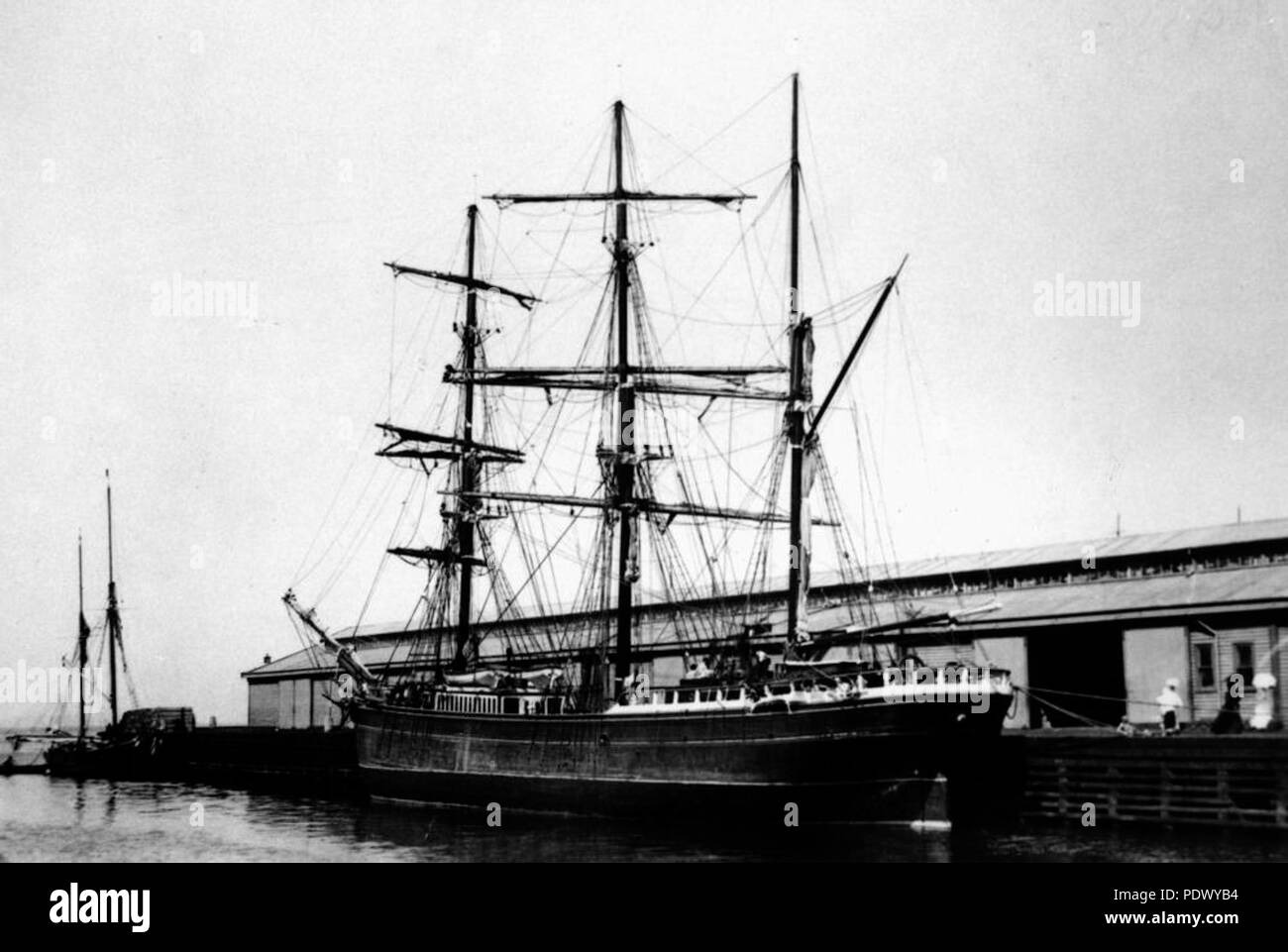 Ship 1920s Black and White Stock Photos & Images - Alamy