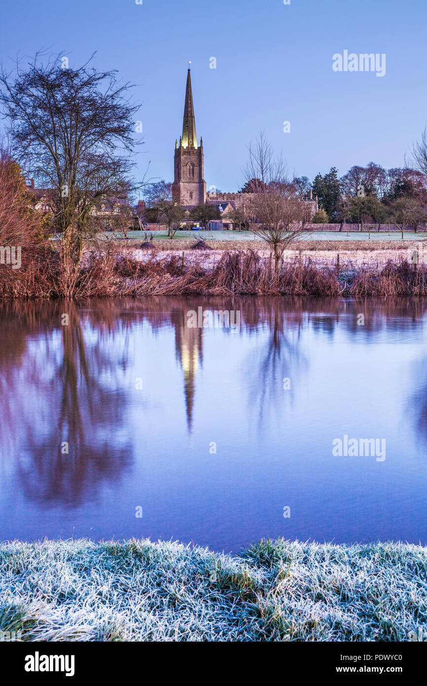 St lawrence church hi-res stock photography and images - Alamy