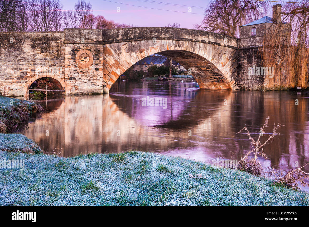 Anna at bridge hi-res stock photography and images - Alamy