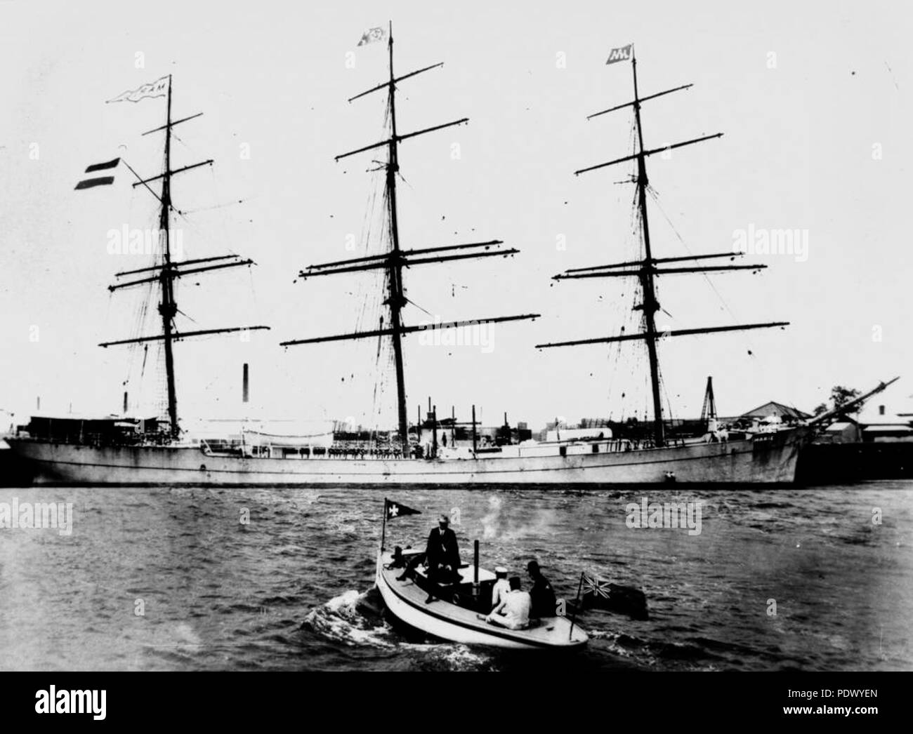 Shippingroutes hi-res stock photography and images - Alamy
