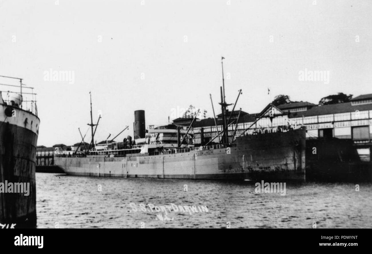 Darwin ship port hi-res stock photography and images - Alamy