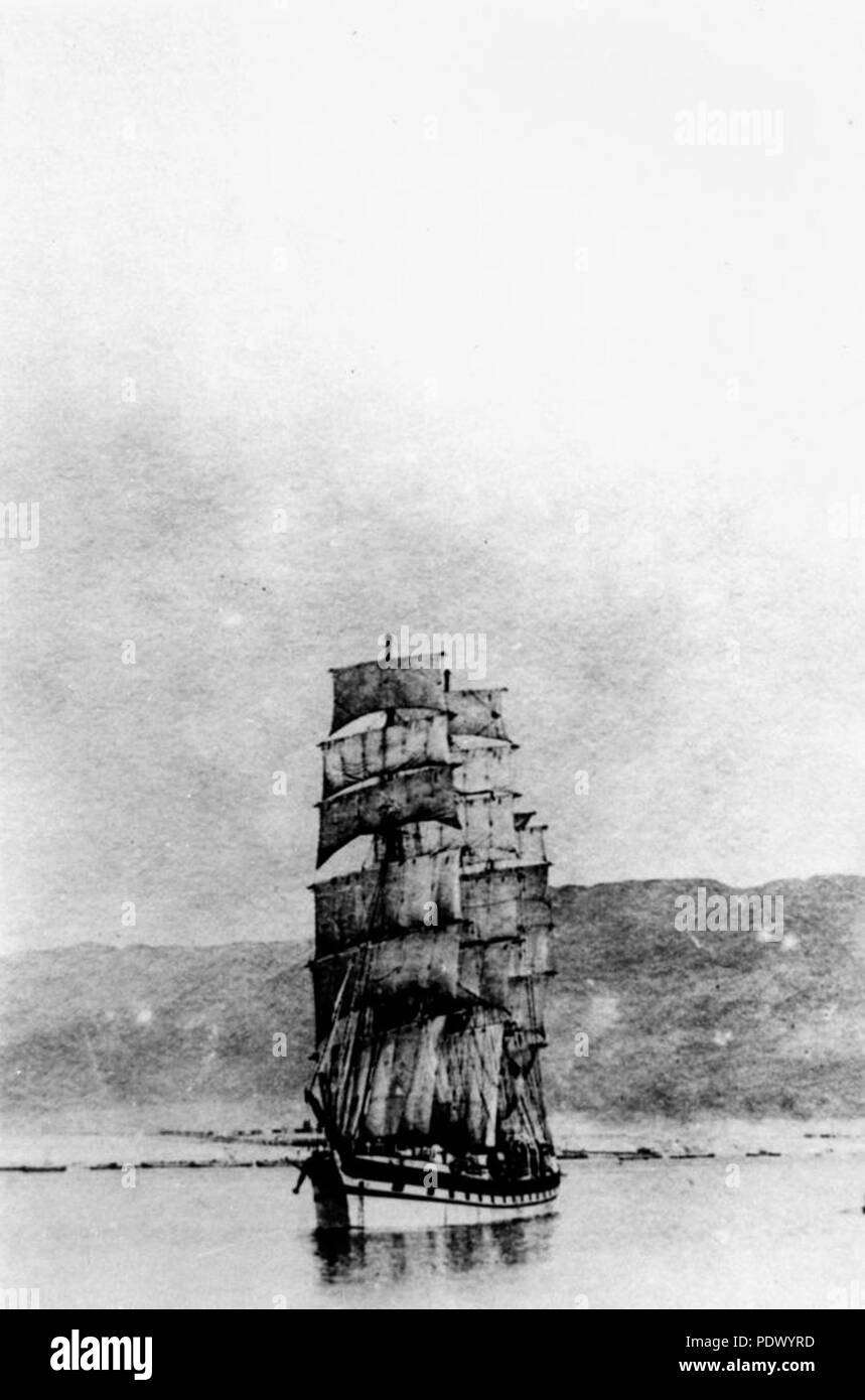 Shipping mount Black and White Stock Photos & Images - Alamy