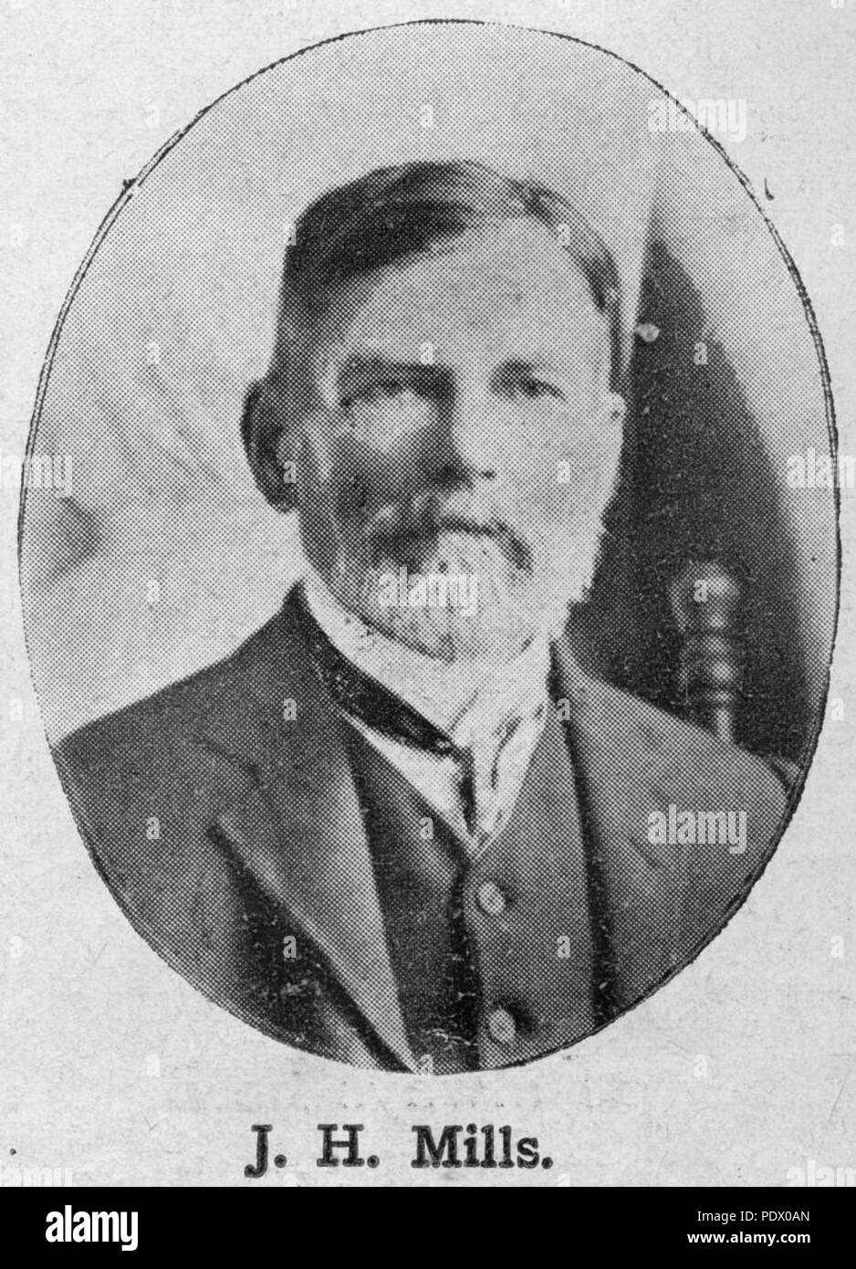 J mills mills hi-res stock photography and images - Alamy