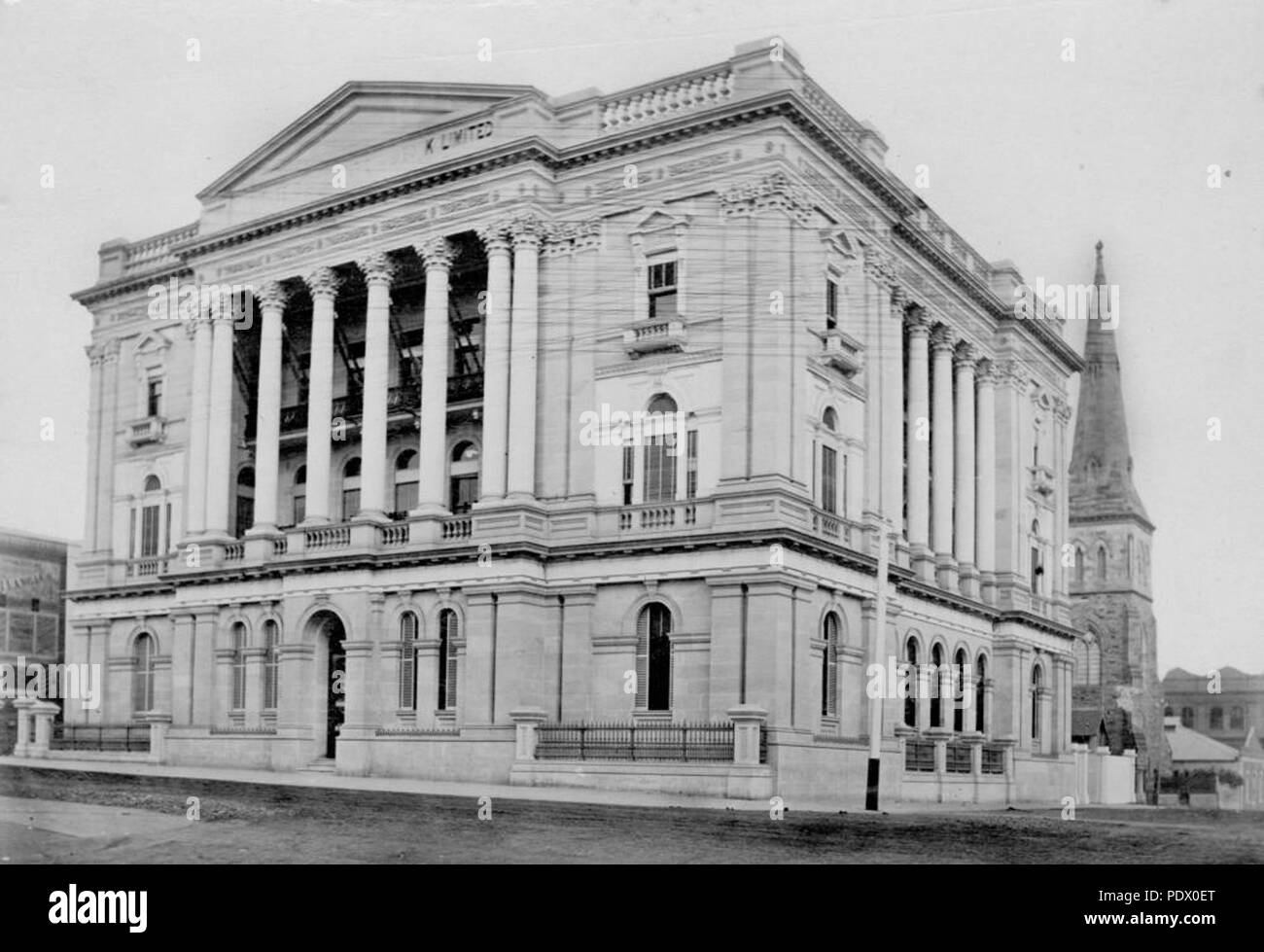 Queensland national bank building hi-res stock photography and images ...