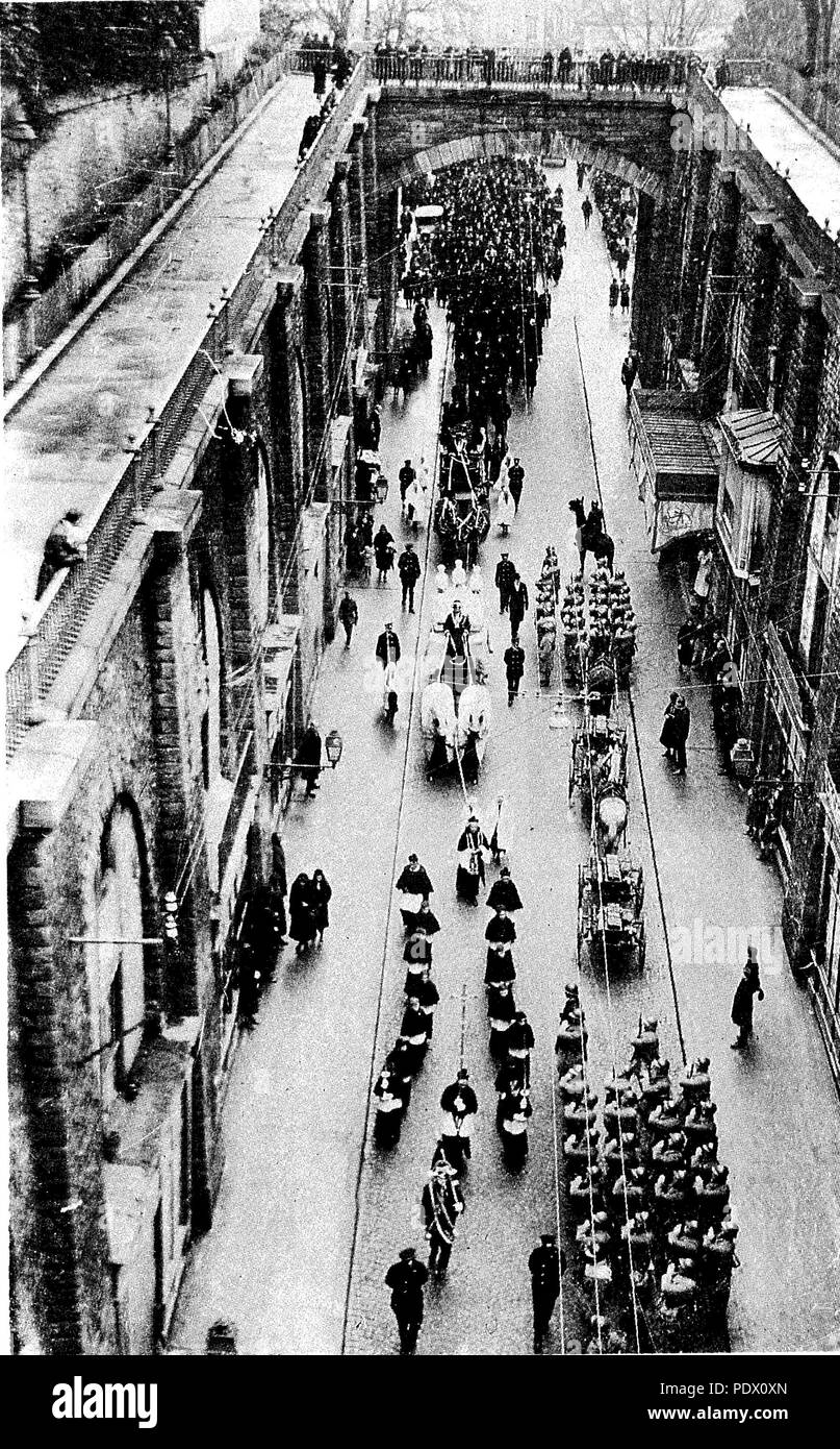 Papin sisters hi-res stock photography and images - Alamy