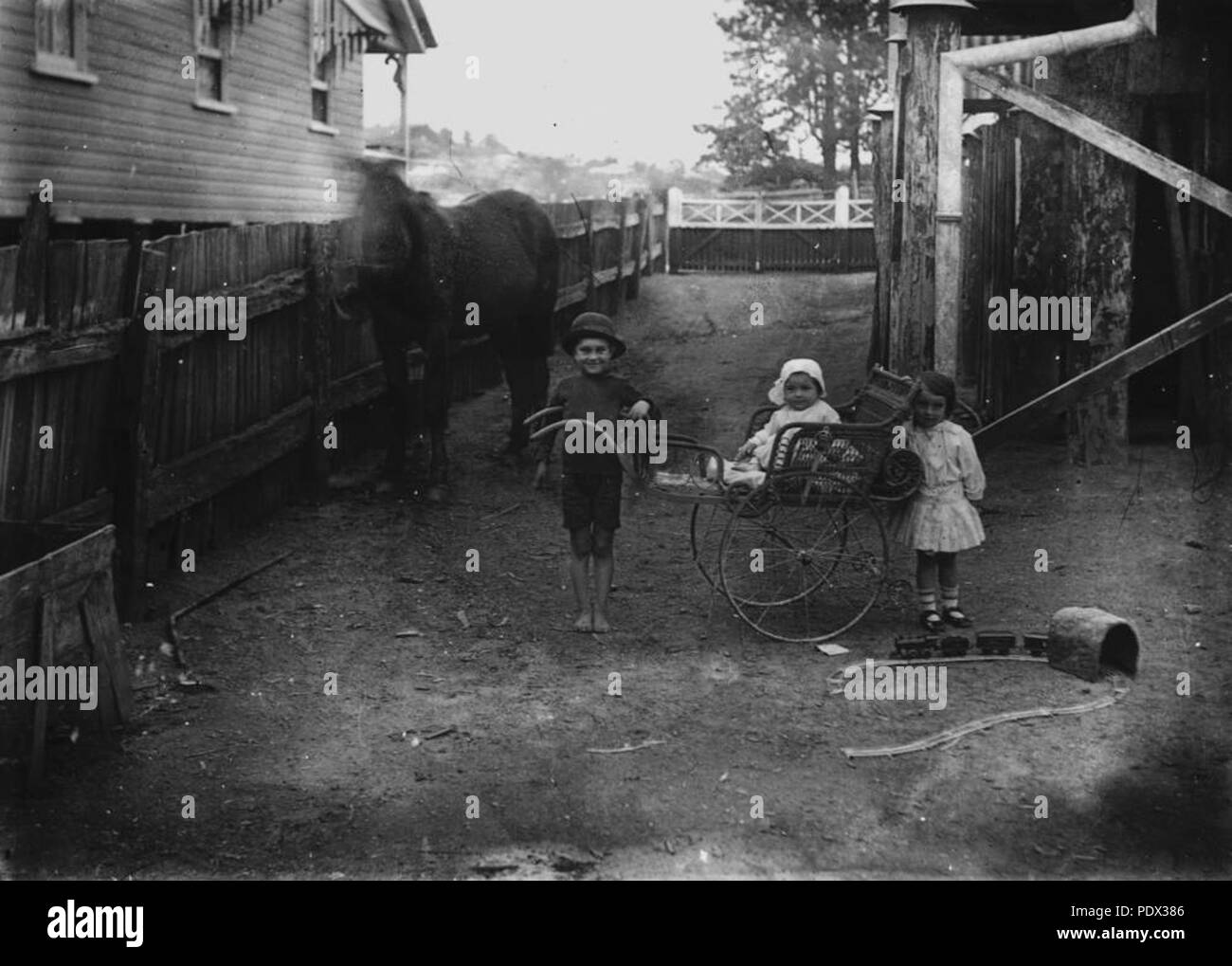 20th century children playing hi-res stock photography and images - Alamy