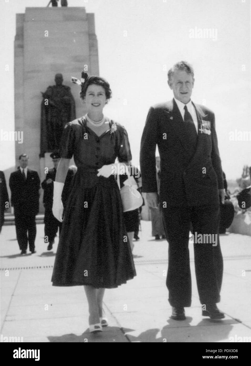 Queen elizabeth ii 1954 hi-res stock photography and images - Alamy