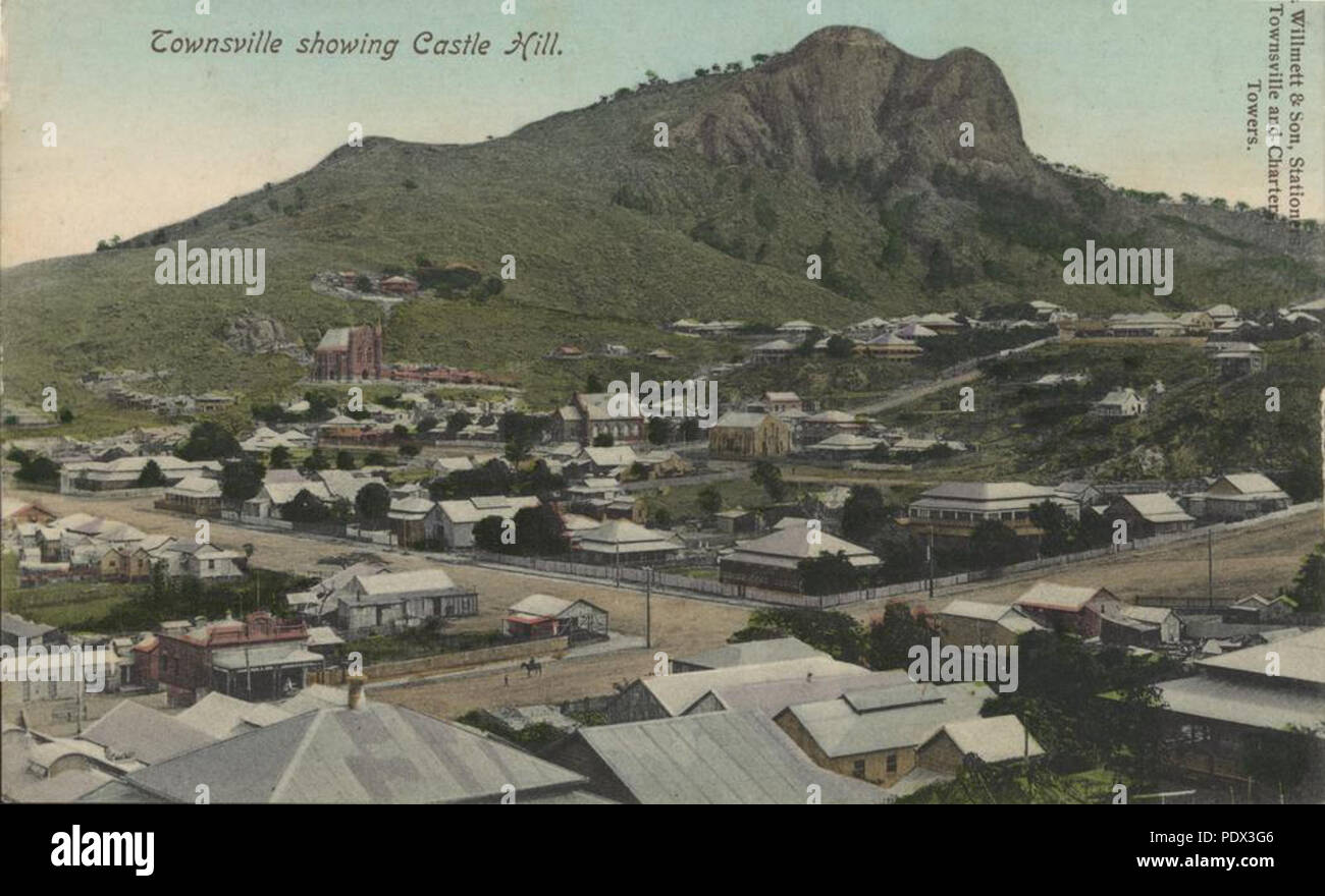 Townsville castle hill view hi-res stock photography and images - Alamy