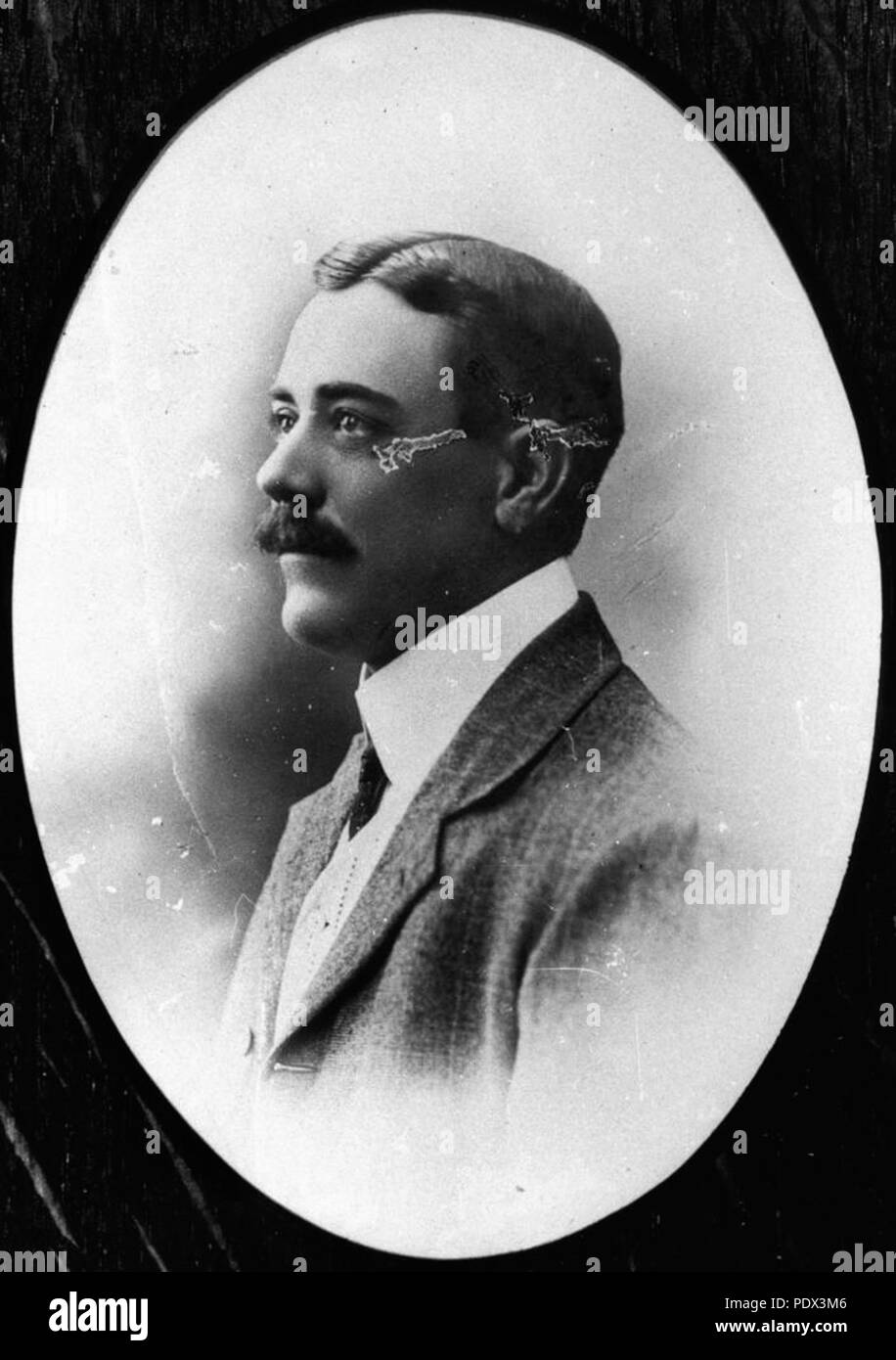 Local councillor hi-res stock photography and images - Alamy