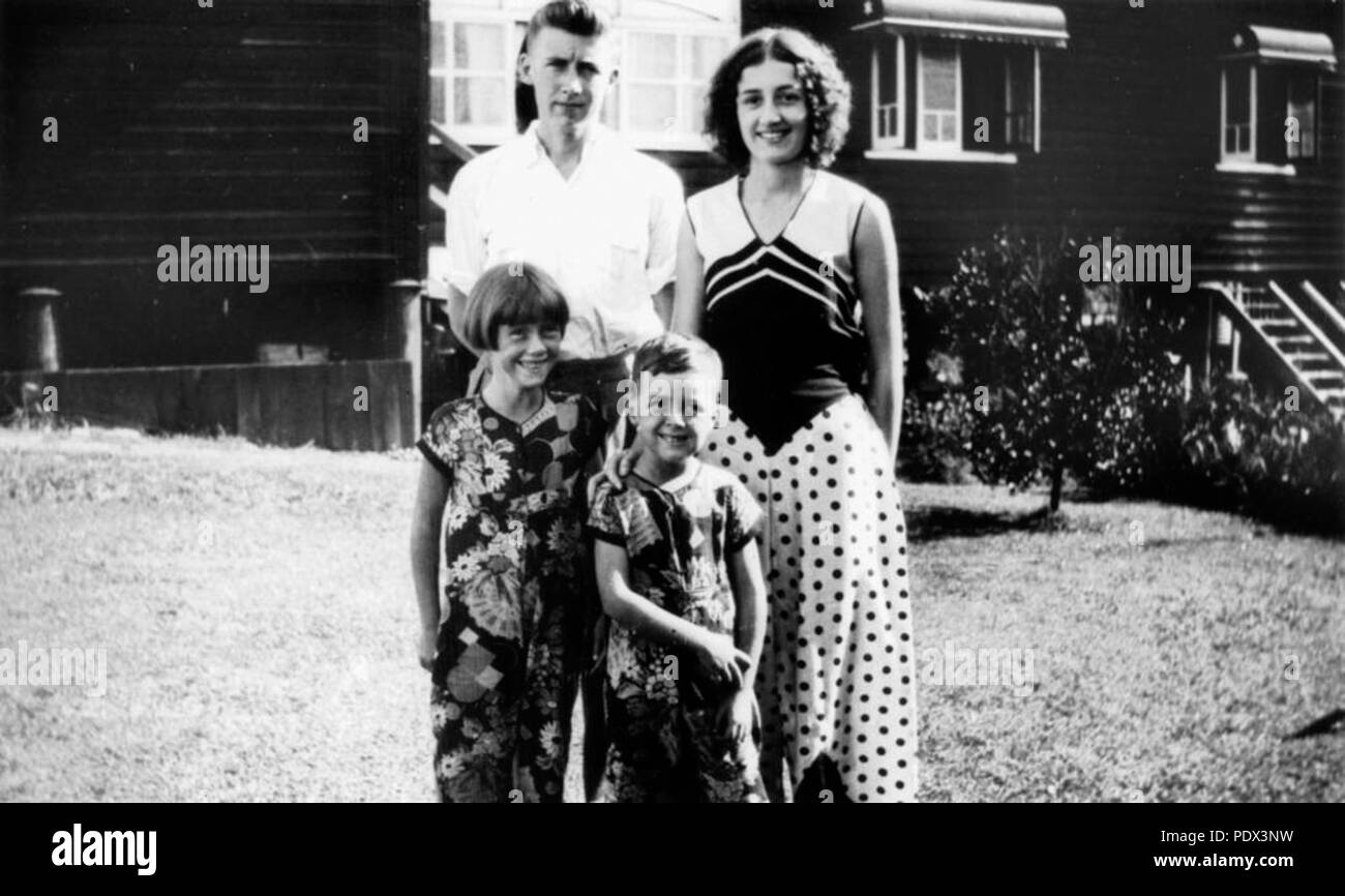 Heyes hi-res stock photography and images - Alamy