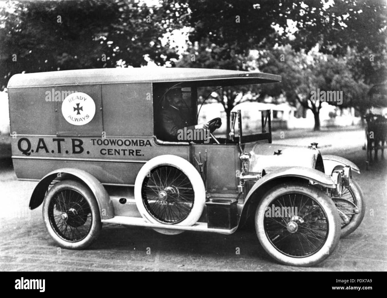 20th century ambulance hi-res stock photography and images - Alamy