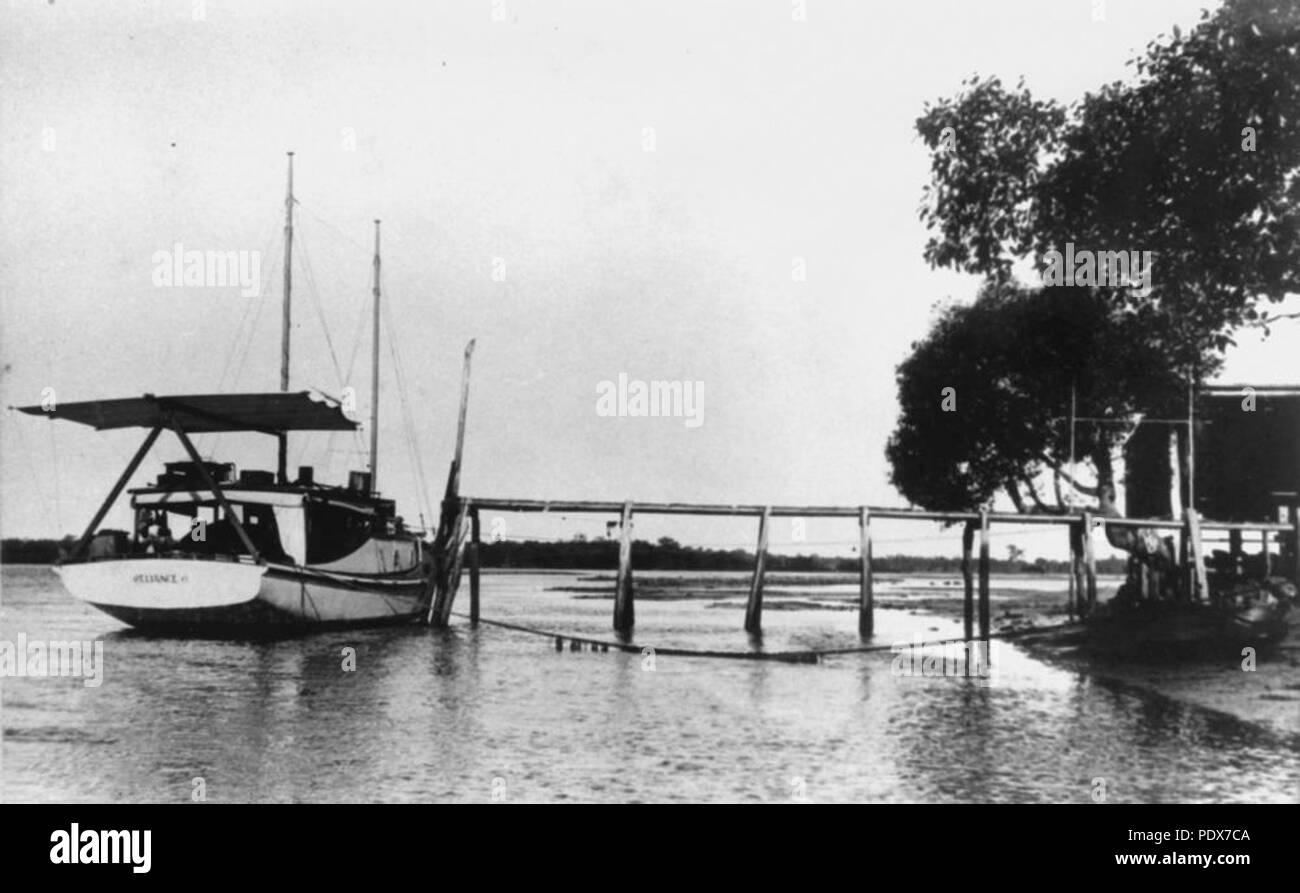 266 StateLibQld 1 43231 Reliance (ship Stock Photo - Alamy