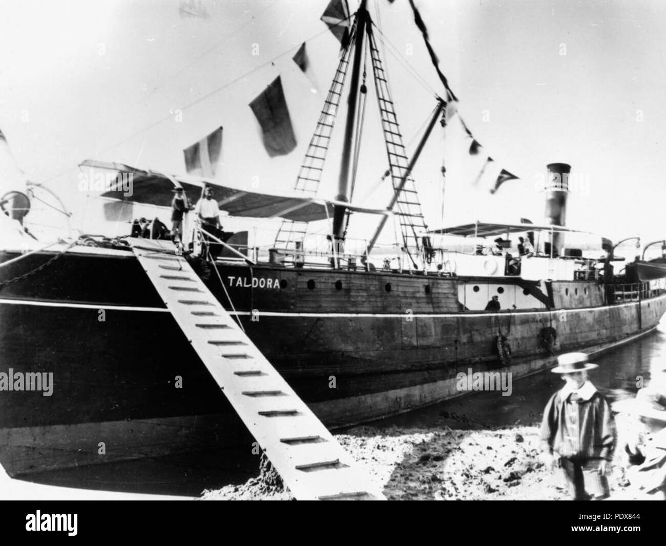 51660 Black and White Stock Photos & Images - Alamy