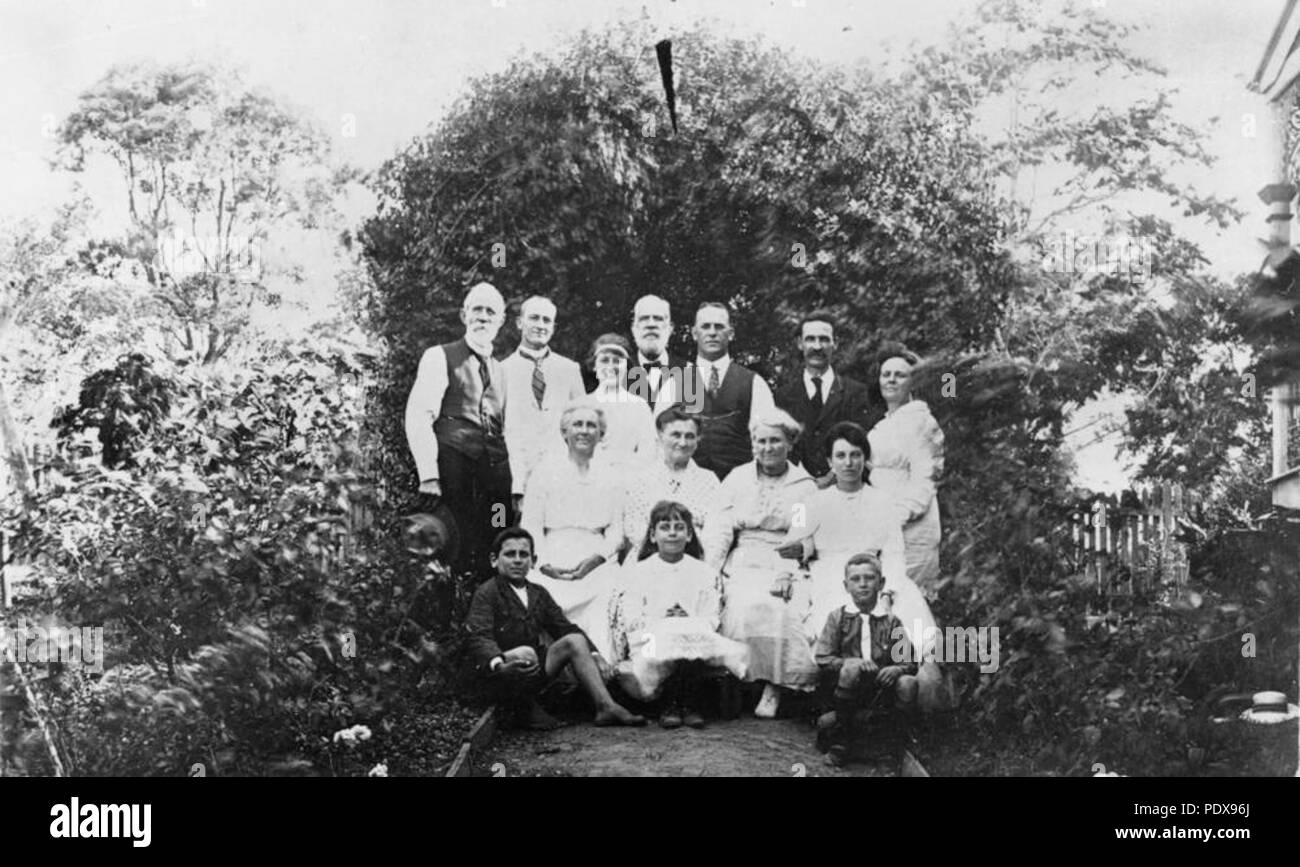 Sweatman hi-res stock photography and images - Alamy