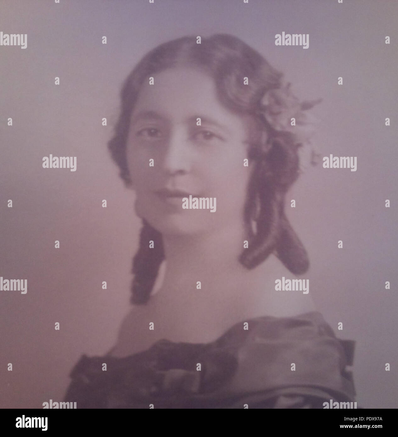 Basa hi-res stock photography and images - Alamy